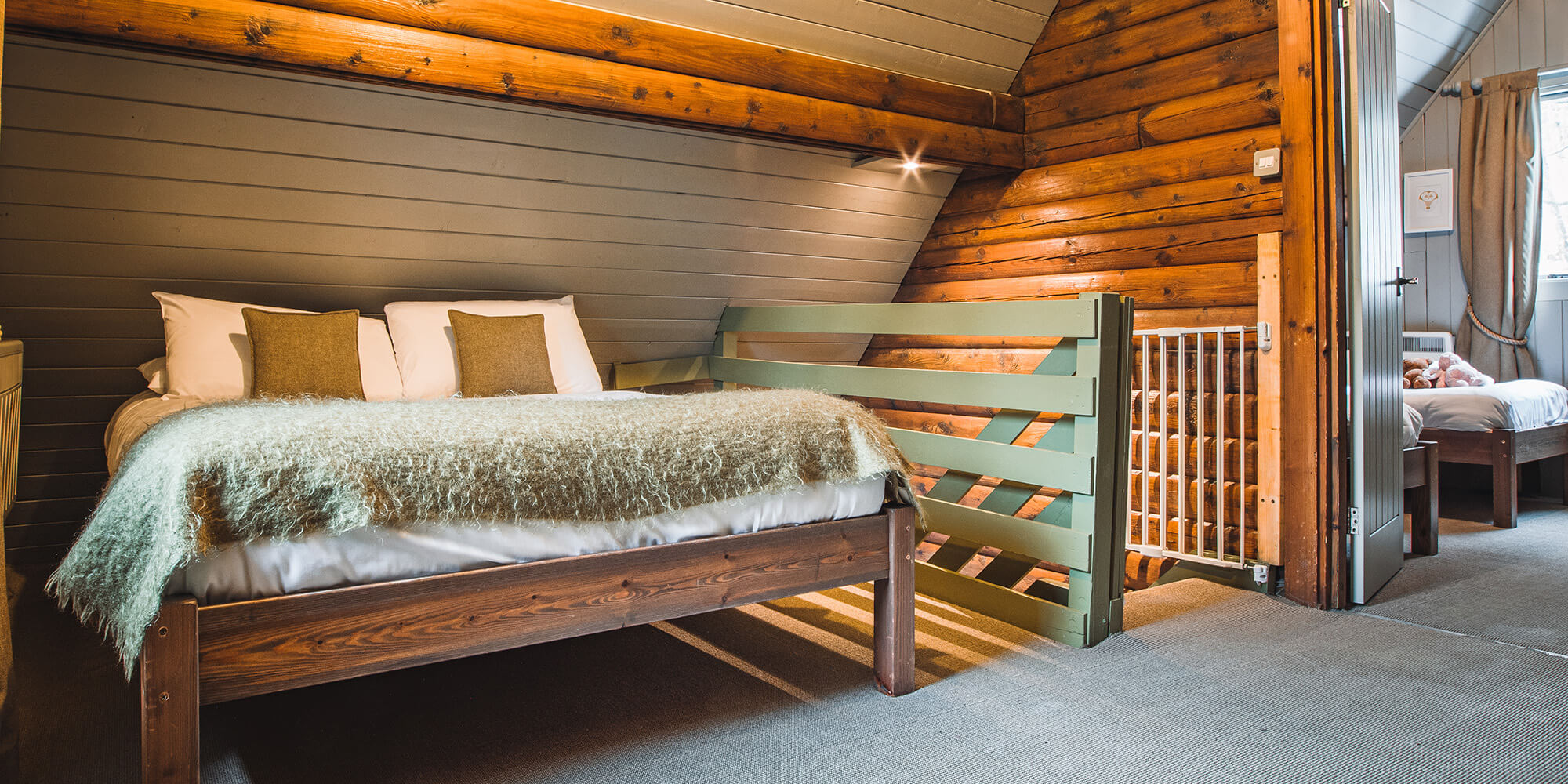 Ben Cabins Lodge in Scotland | Self-Catering at Crieff Hydro